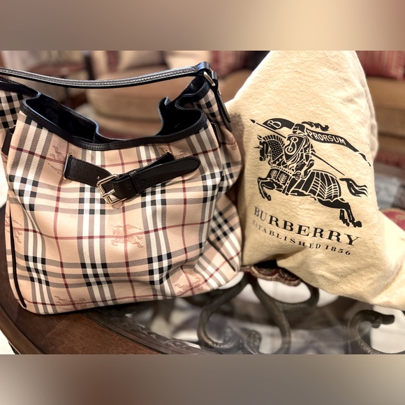 Burberry | Bags | Authentic Gorgeous Classic Print Burberry | Poshmark